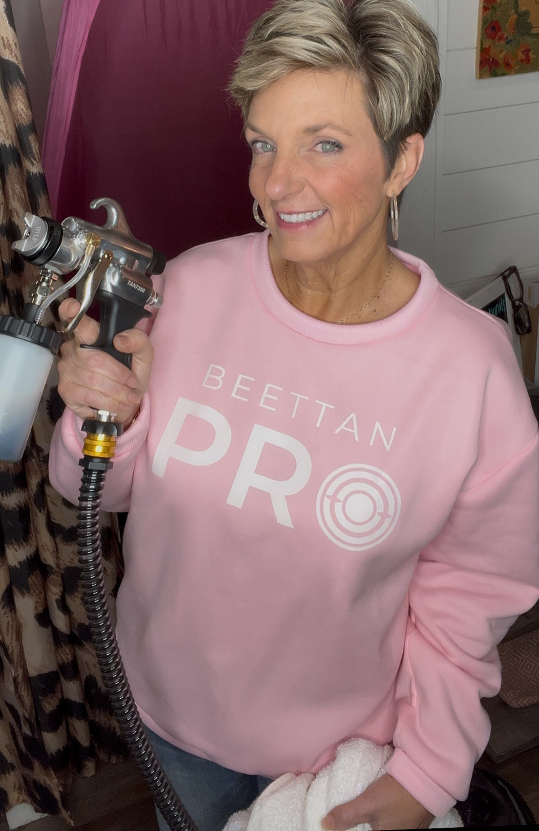 Spray Tan FAQs: My Top 7 Questions (Answered by a Certified Beettan Sp ...